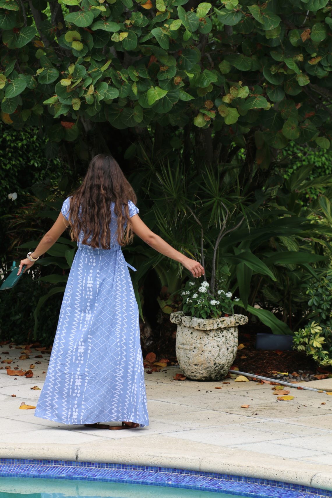 Poolside Summer Style - VeryAllegra
